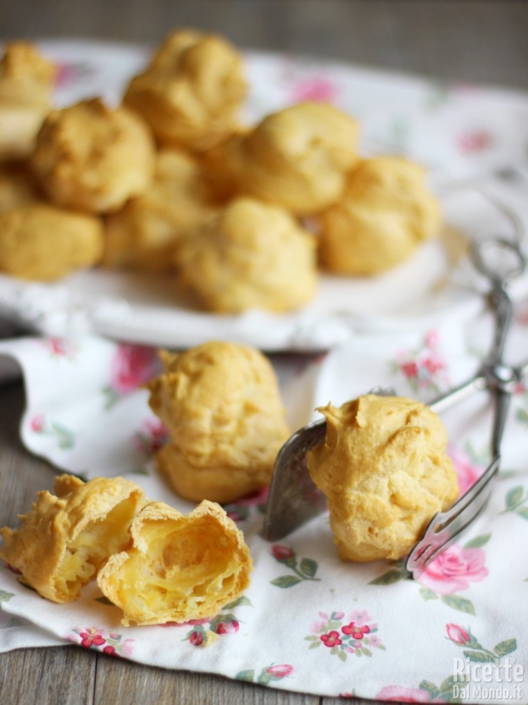Pasta Choux (o Pasta Bignè) | RicetteDalMondo.it